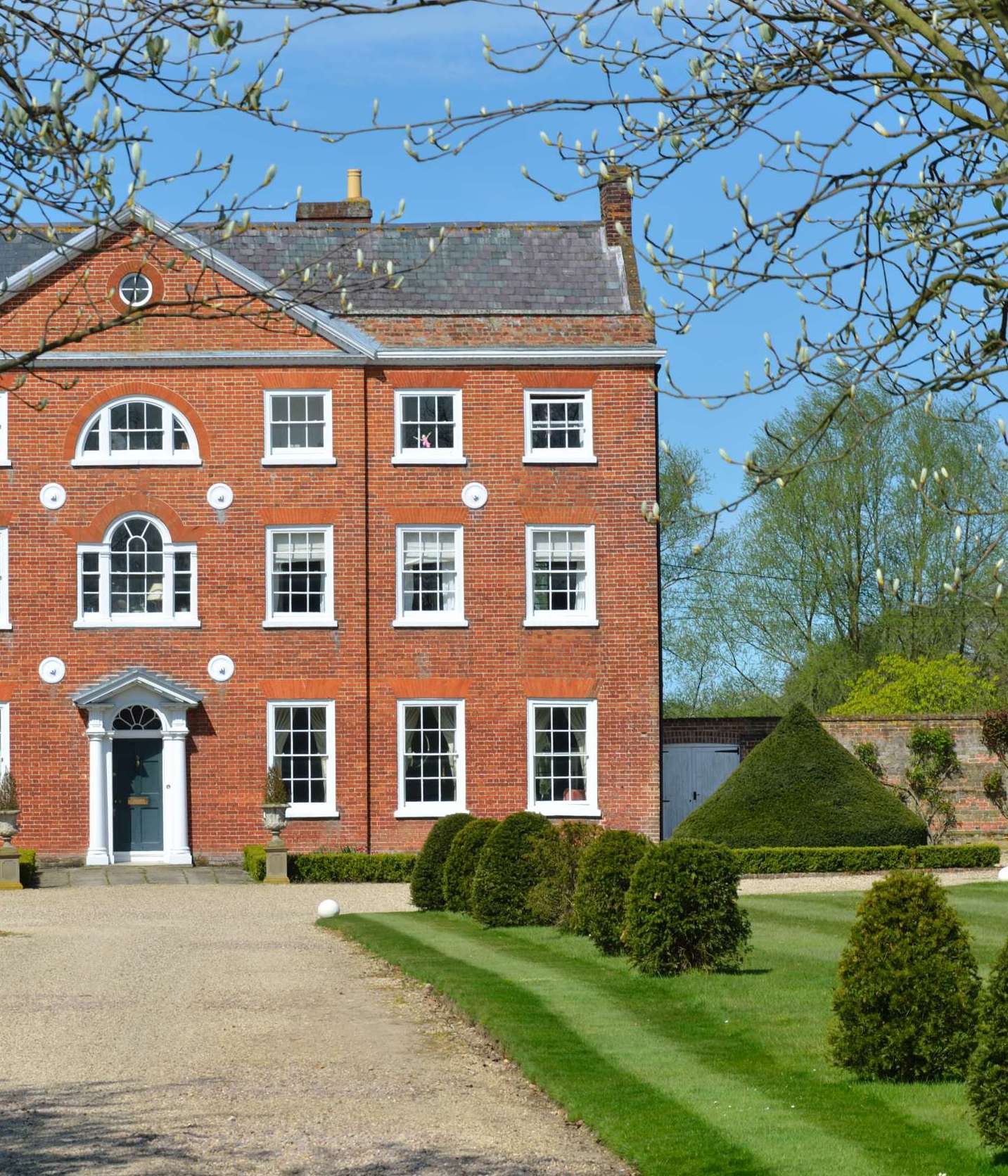 Pest Control for Large Estates & Estate Management - Pest Control Swindon